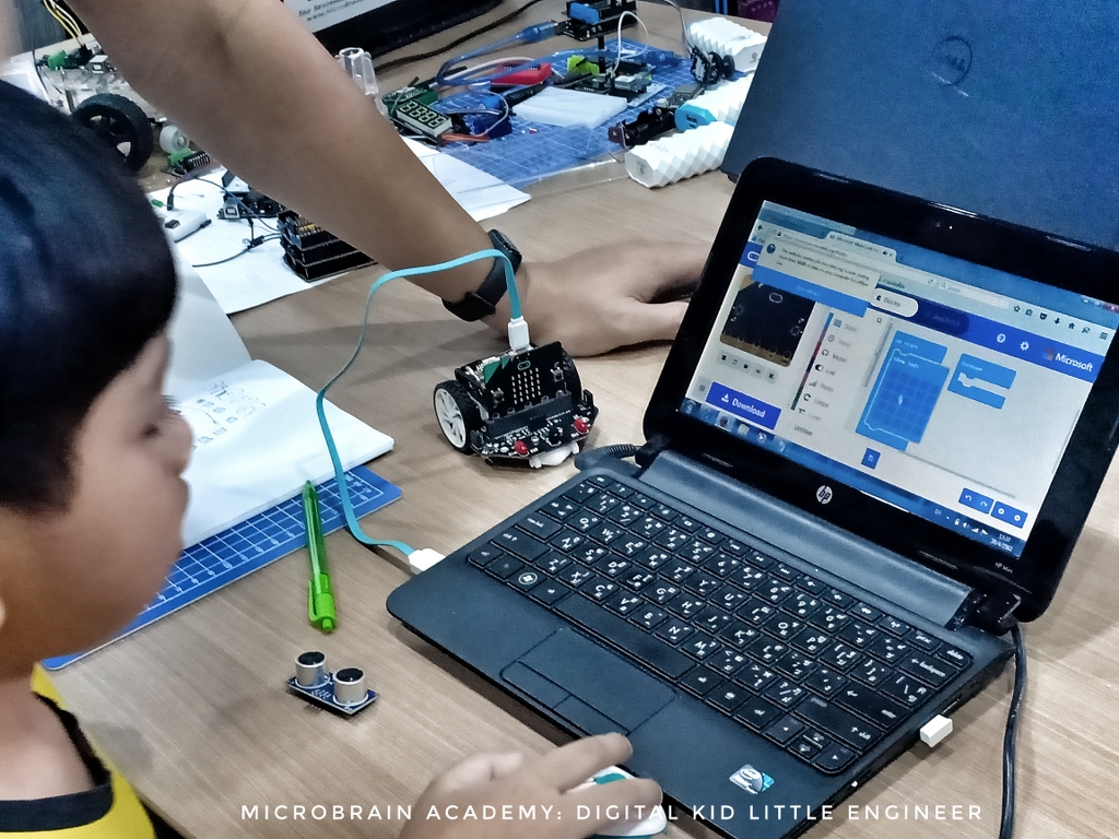 Bootcamp Microbit – MicroBrain Academy